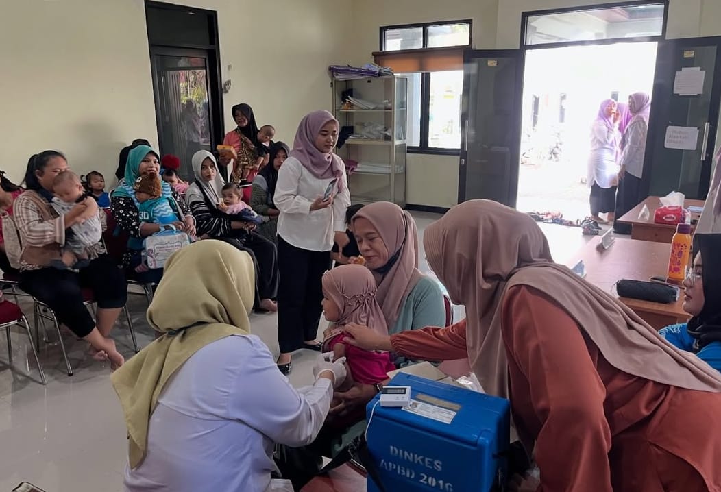 Hari Posyandu Nasional, Desa Ciakar Gelar Pemeriksaan Balita dan ...