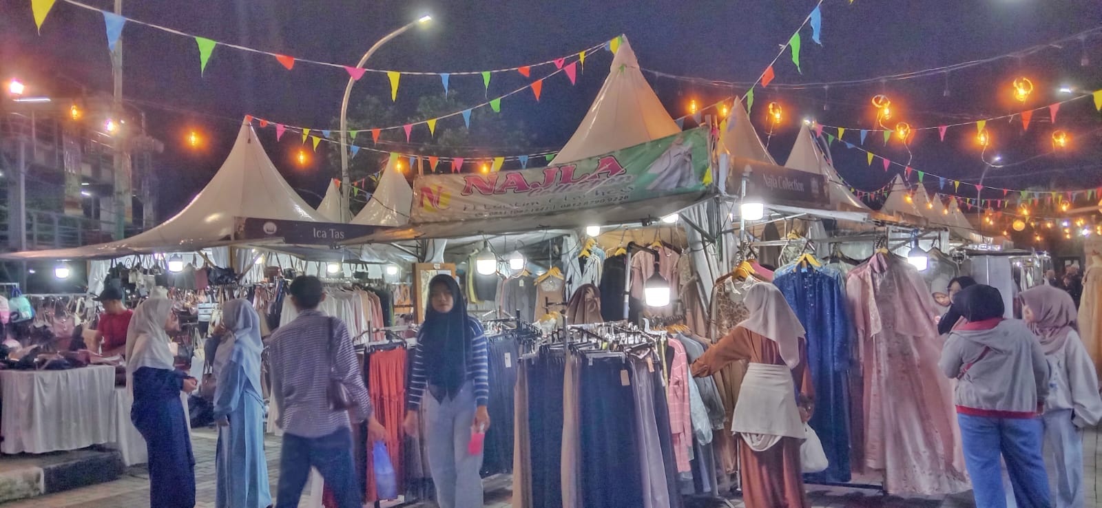 Biaya Sewa Stan Jutaan, Omzet Turun 40 Persenan, Cerita Penjual Busana ...